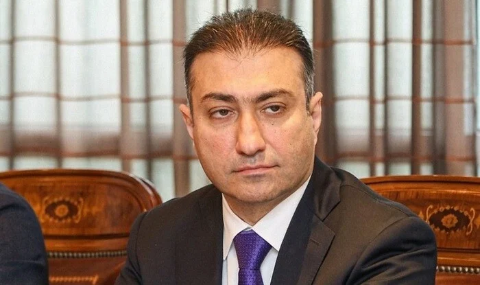 Anar Bayramov daha 2 rəhbər şəxsi vəzifədən uzaqlaşdırdı | KONKRET